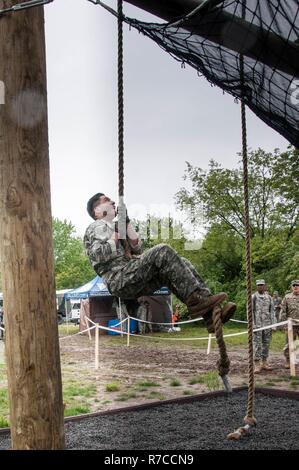 DCARNG 74th Troop Command Command Sgt. Maj. Michael Brooks speaks to ...