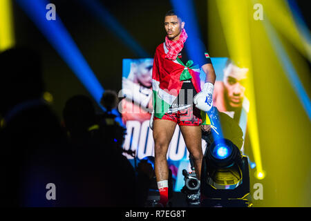 Rotterdam, Netherlands 08 december 2018 Kickboxing Glory 62 L-R ...