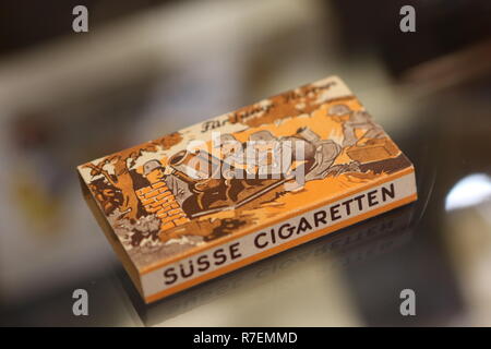 Wernigerode, Germany. 08th Dec, 2018. A chocolate mould by Max and ...