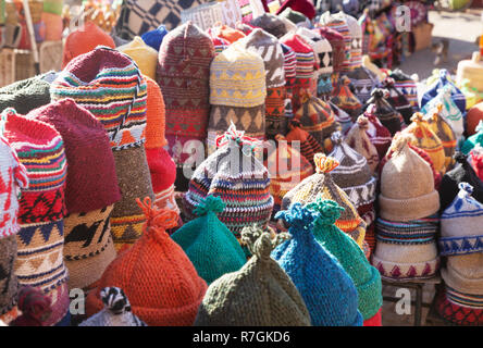 colorful moroccan hats Stock Photo - Alamy
