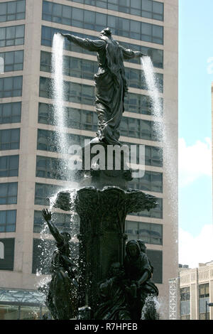 The Genius of Water fountain in downtown Cincinnati, Ohio, USA Stock ...