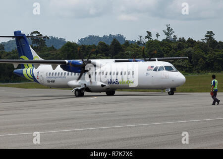 ATR 72-212A(500) operated by MASWings airline, registered 9M-MWF ...
