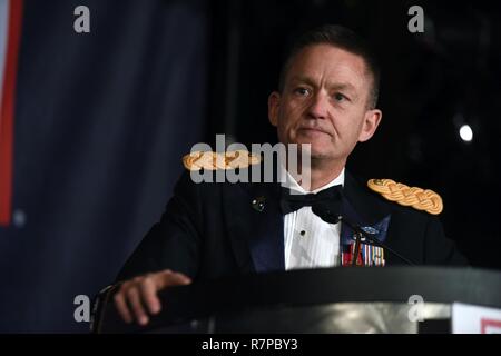 Gen. Daniel B. Allyn, Vice Chief of Staff of the U.S. Army and Gen ...
