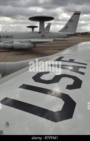 Combat Aircraft Markings Of Us Army 8Th Af 1St Air Division. 1St, 40Th ...