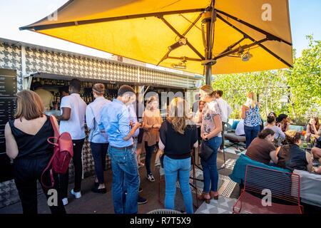 Terrace cafe on top floor Stock Photo - Alamy