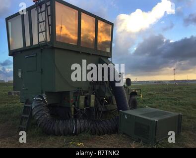 MSN-7 mobile air traffic control tower Stock Photo - Alamy