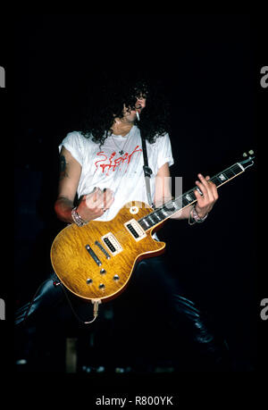 Slash Live 1988