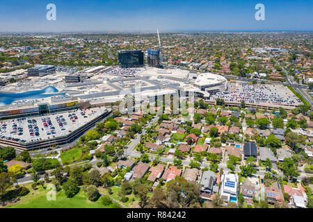 Melbourne Chadstone Centre: It is the largest shopping centre in the ...