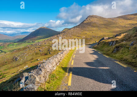 Spectacular scenery along the Ring of Beara, relatively unexplored and ...