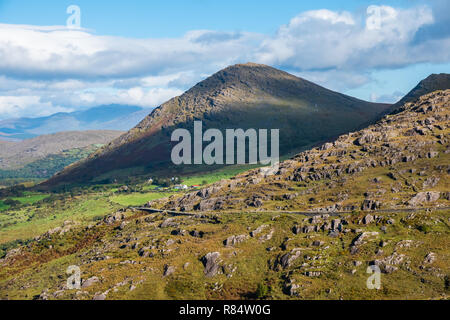 Spectacular scenery along the Ring of Beara, relatively unexplored and ...