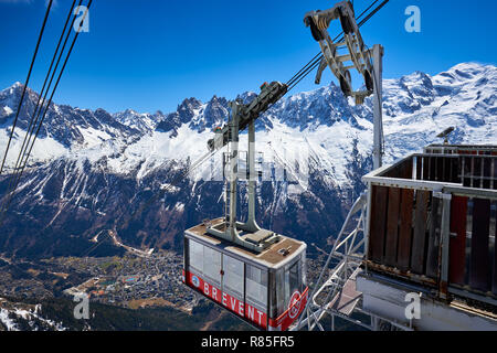 The Brevent cable car Chamonix France Stock Photo: 61585147 - Alamy