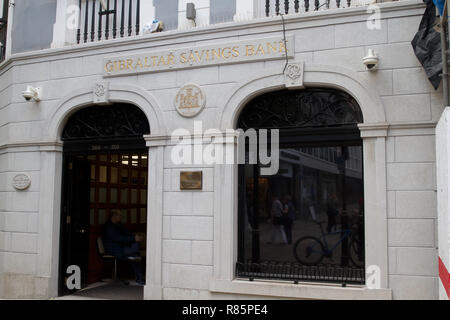 Gibraltar. Crowds shopping in Main Street Stock Photo - Alamy