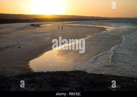 Sunset over Flinders Beach, Point Lookout, North Stradbroke Island ...