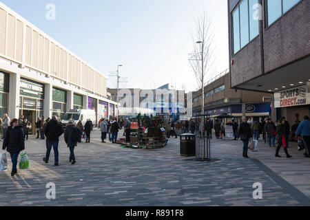 Barnsley Town Centre shopping area Stock Photo - Alamy