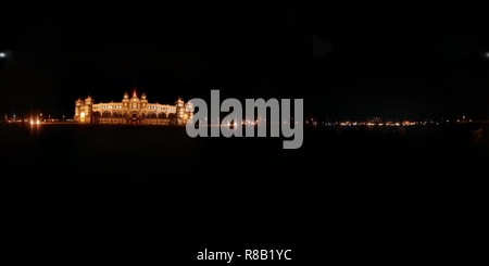 360° view of Mysore Palace at night with lights - Alamy