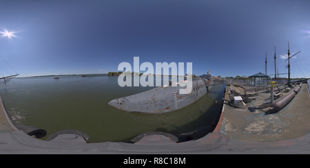 360° view of The Soviet submarine U461 (Juliett class - Alamy