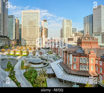 Tokyo station Marunouchi entrance,view from roof of Kitte Stock Photo ...