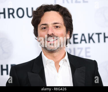 MOUNTAIN VIEW, CA - DECEMBER 3: Breakthrough Junior Prize winner ...