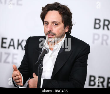 MOUNTAIN VIEW, CA - DECEMBER 3: Breakthrough Junior Prize winner ...