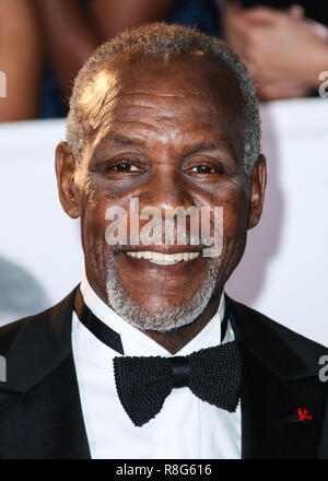 Danny Glover attending the Hollywood Show, held at Loews Hollywood ...