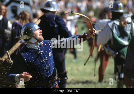 Medieval Archer (Reenactor Stock Photo - Alamy