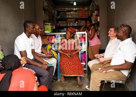 Ghana, Accra, in the Sodom and Gomorrah slums Stock Photo - Alamy