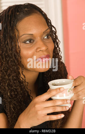 A pretty 32 year old woman looking directly at the camera Stock Photo ...