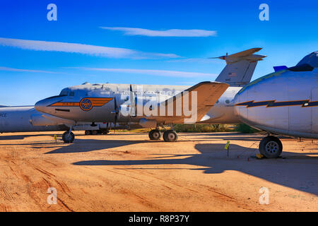 Desert Air Transport Douglas DC-3 classic aircraft registered N272R ...