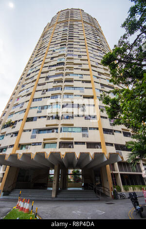 Pioneer architect Tan Cheng Siong, who designed Pearl Bank Apartments ...