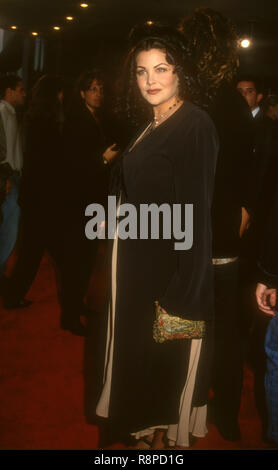 Sherilyn Fenn at the "Boxing Helena" Beverly Hills Premiere on August ...