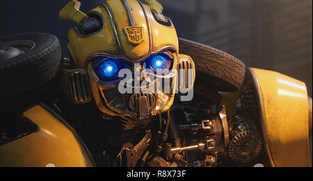 BUMBLEBEE, Bumblebee (voice: Dylan O'Brien), 2018. © Paramount Pictures ...