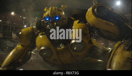 BUMBLEBEE, Bumblebee (voice: Dylan O'Brien), 2018. © Paramount Pictures ...