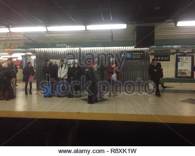 People Wait for their Train in a Crowded Waiting Area Hangzhou China ...