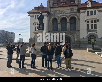 ROMAN INFANTRY ON MARCH Stock Photo - Alamy
