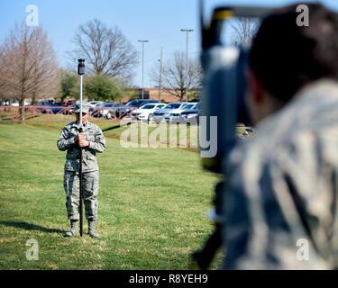 U.S. Air Force members of the 633rd Medical Group, Air Force Combat ...