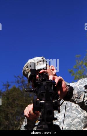 A U.S. Army Soldier from the 260th Movement Control Team, 16th ...