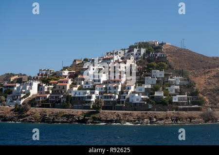 hillside housing kea cyclades greece Stock Photo - Alamy