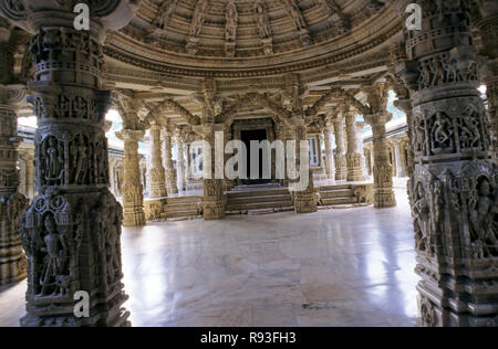 Dilwara Temple, Delvada Temple, Svetambara Jain temple, Delwara Temple ...