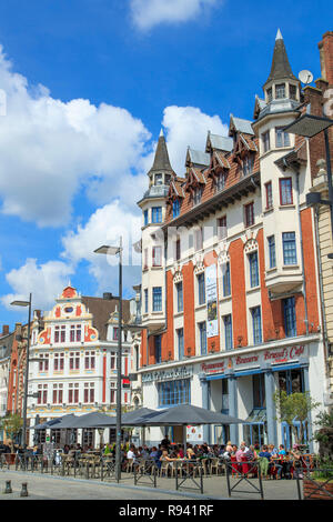 Bethune (northern France): building facades in the town centre, Grand ...