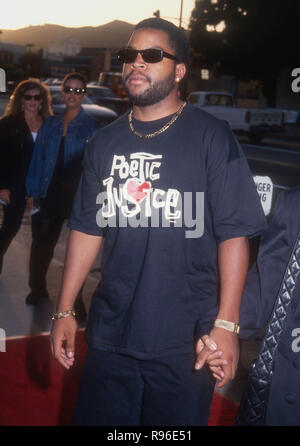 Ice Cube attends the LA Premiere of "Barbershop: The Next Cut" held at ...