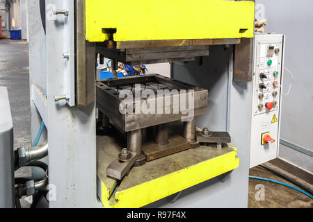Equipment for pressing debris sorting material to be processed in ...