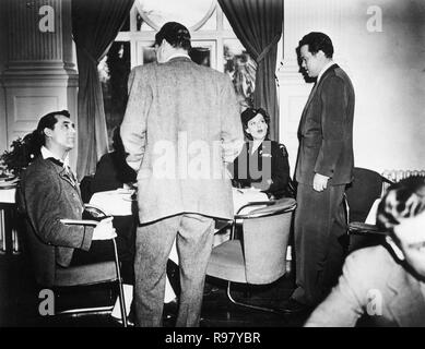 On the set, Cary Grant with Howard Hawks / I Was A Male War Bride ...