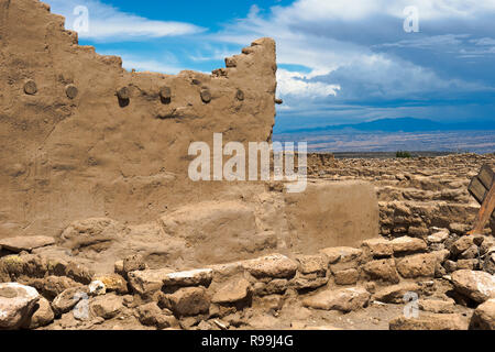 Puye Cliff Dwellings Stock Photo - Alamy
