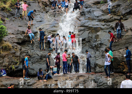 Peoples enjoying the bath in Bhaje Waterfall, lohagad road, Malavli ...