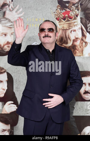 Carlos Areces attends 'Tiempo Despues' photocall during 66th San ...