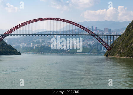 Wushan River Bridge, Yangtze River, china Stock Photo - Alamy