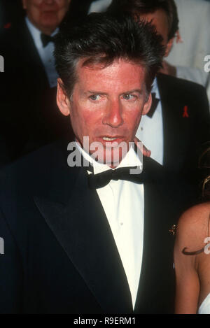 HOLLYWOOD, CA - JUNE 3: Designer/honoree Calvin Klein and wife Kelly ...