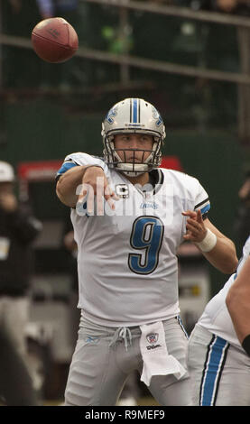 Oakland, California, USA. 18th Dec, 2005. Oakland Raiders quarterback ...