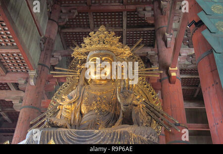 the interior of the todaiji temple in nara japan Stock Photo - Alamy