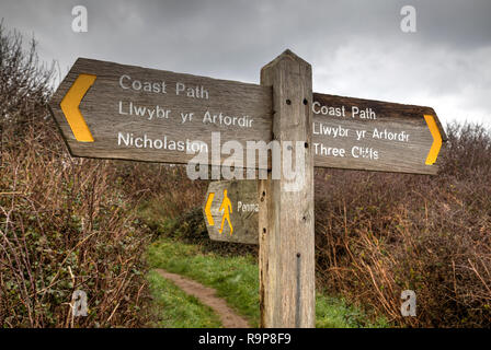 Bilingual Welsh English information direction sign Cardiff Wales UK ...